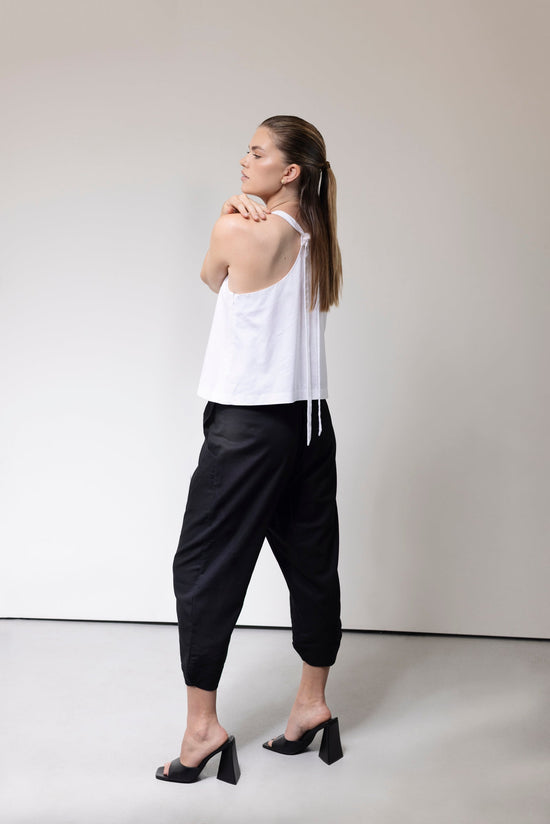 Peta Cocoon Pant//VOUS Versatile Linen Pants for Capsule Wardrobes ...